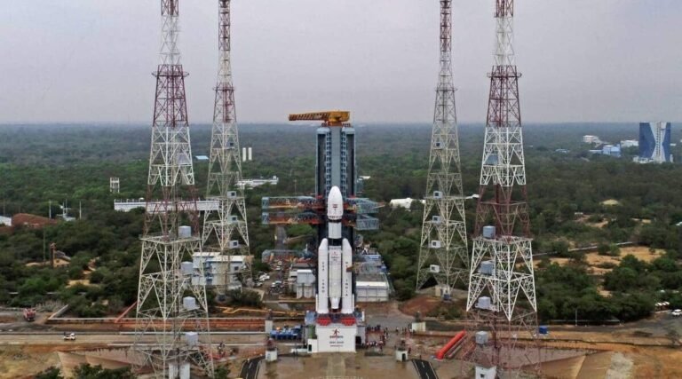 ISRO’s Heaviest Rocket: Lunar Module Launch Vehicle